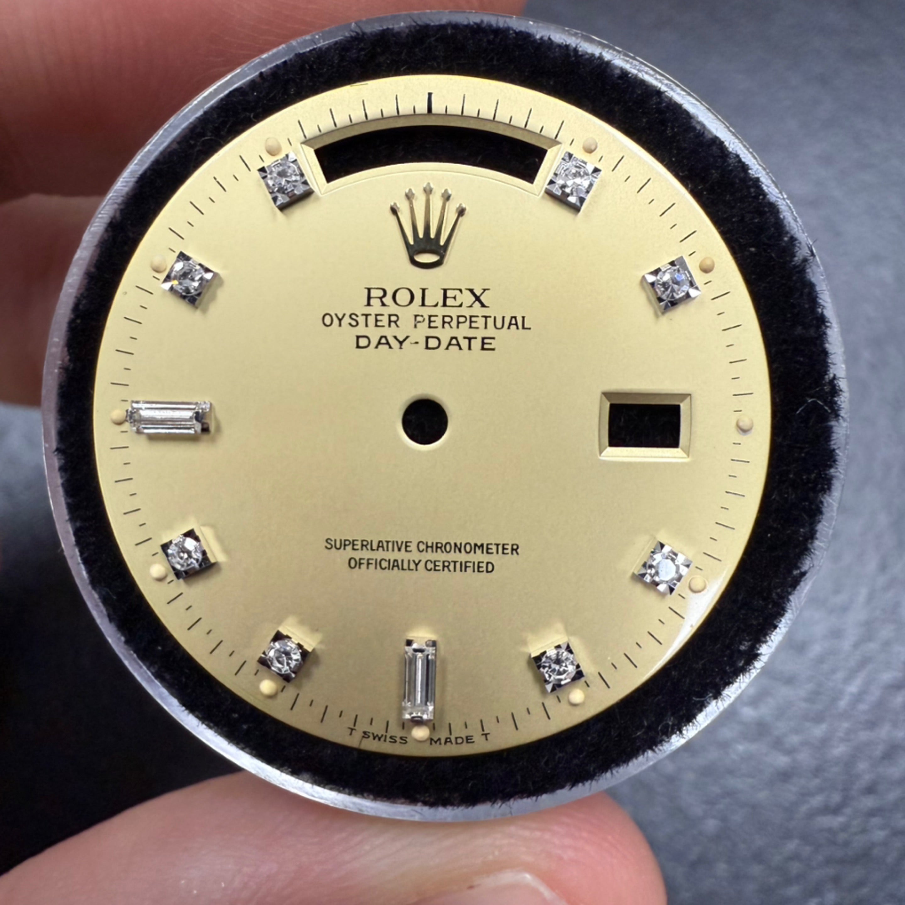 Rolex Day-Date Dial – Factory Diamond - Gold | 36mm | Tuscanyrose